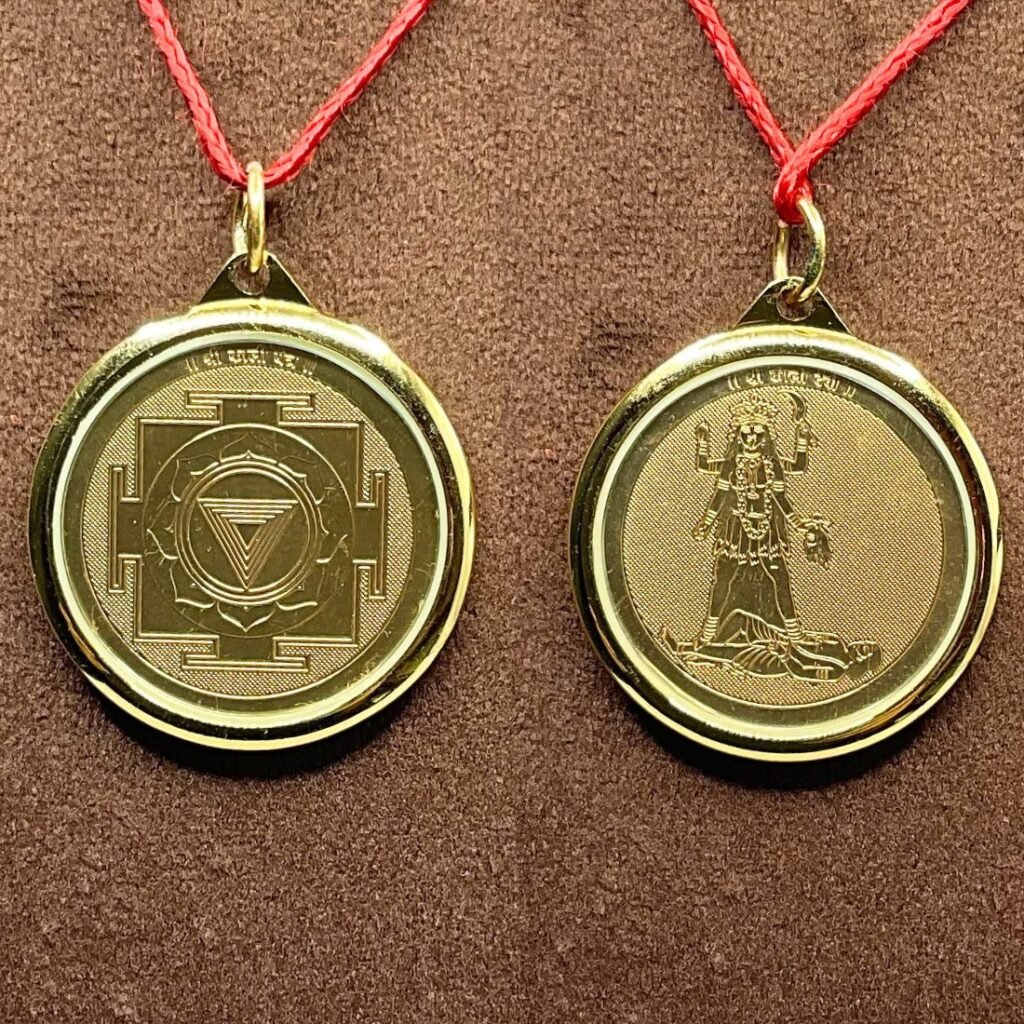 Buy Vishnu Yantra Locket Online | Worldwide Fast Shipping