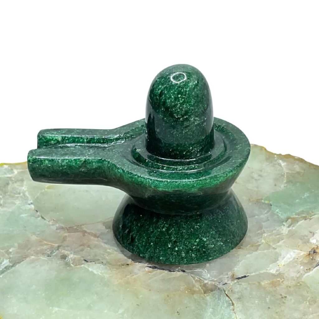 Buy Green Maragatha Lingam 900 Gm Online | Worldwide Fast Shipping