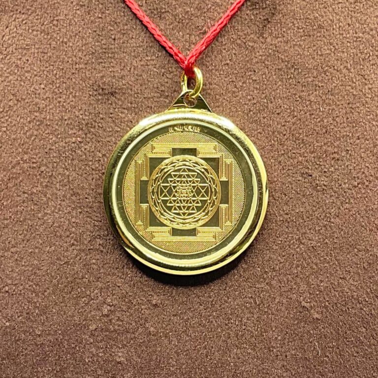 Buy Ganesha Yantra Locket Pure Silver – 1 Inch (5 Gms) Rudrapuja Online ...